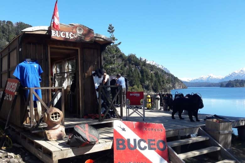 Moreno Lake Beginners Scuba Diving Lesson in Bariloche