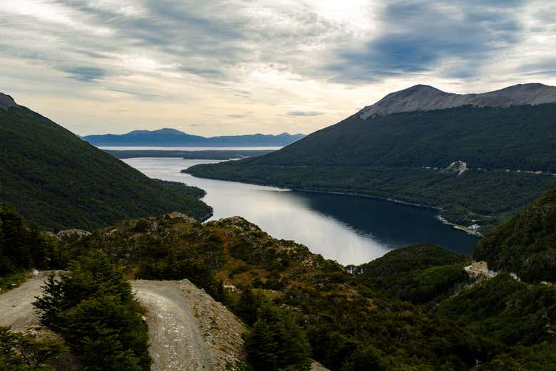 Excursão aos lagos Escondido e Fagnano saindo de Ushuaia