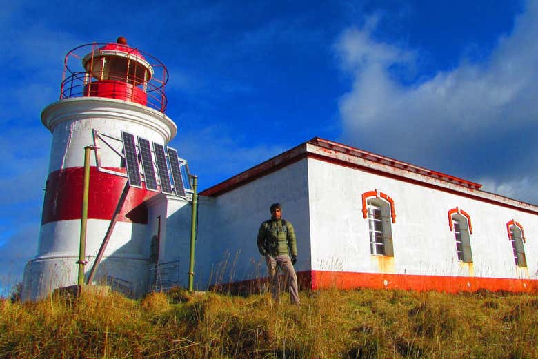 San Isidro Lighthouse Trip from Punta Arenas - Civitatis.com