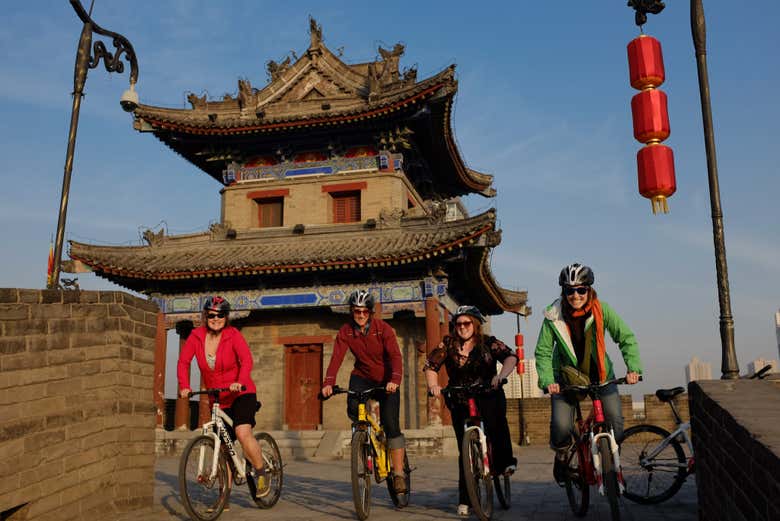 Xi'an City Wall Bike Tour - Book Online at Civitatis.com