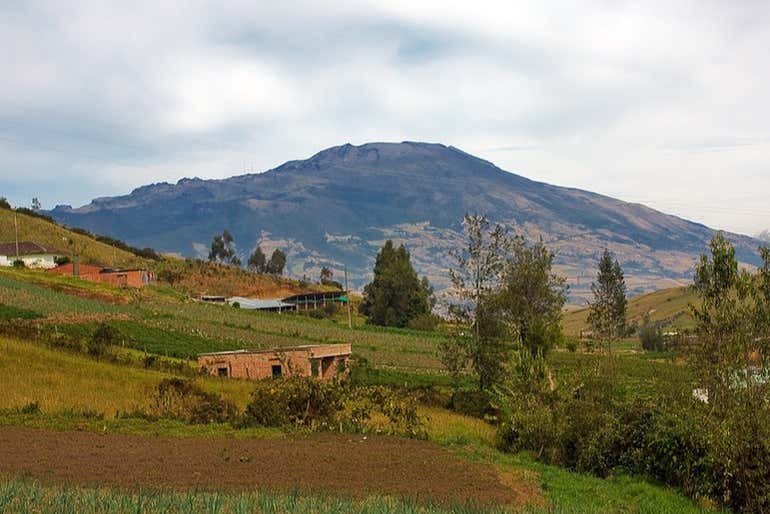 Galeras Volcano Community 2 Day Tour from Pasto - Civitatis.com