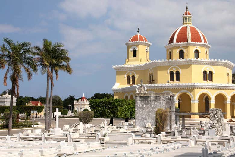 Free tour pelo Cemitério de Cristóvão Colombo, Havana