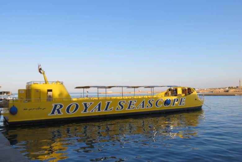 Red Sea Semi-Submarine Tour from Marsa Alam - Civitatis.com