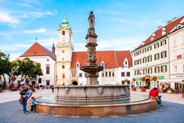 Free tour di Bratislava - Prenotazione online a Civitatis.com