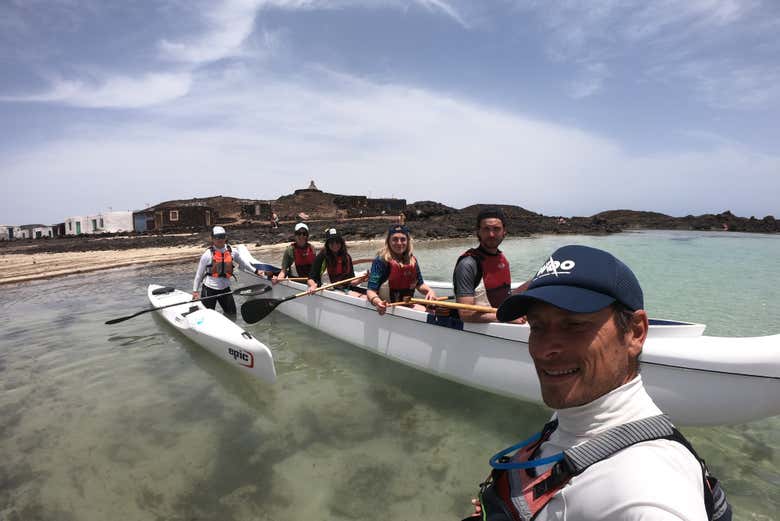 Excursión a la isla de Lobos en kayak desde Corralejo