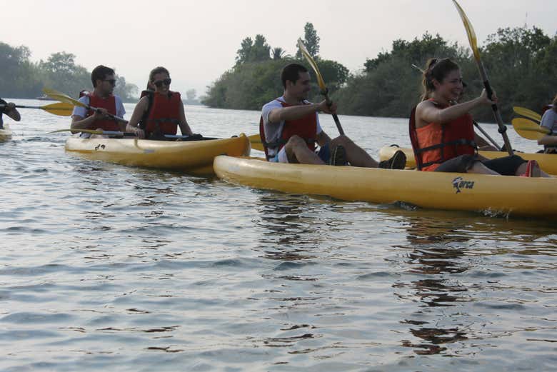 Tour en kayak a la isla de Gracia desde Deltebre - Civitatis.com