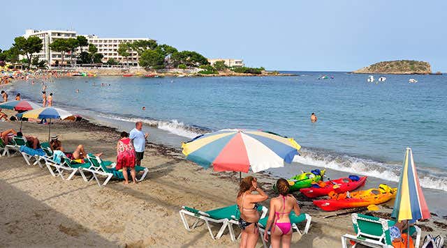 Es Caná - A family resort beach