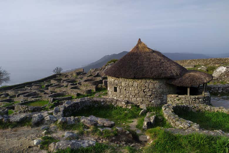 Visita guiada por el castro de Santa Tecla, La Guardia