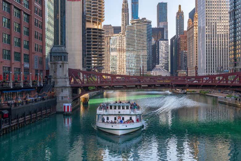 Paseo en barco por el río Chicago - Reserva en Civitatis.com