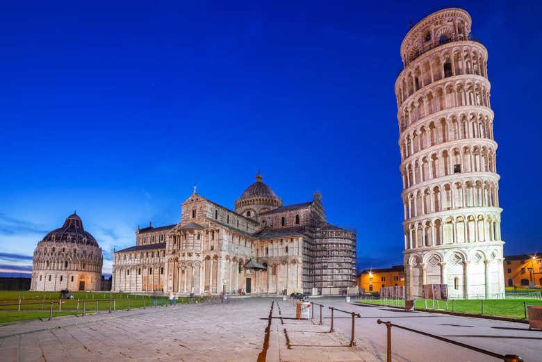 Guía para comprar tu entrada a la Torre de Pisa | Bloudit.com