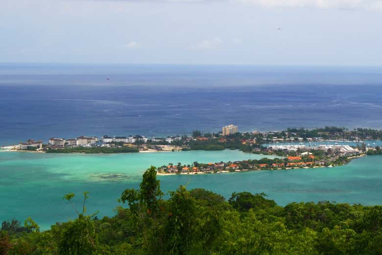 Montego Bay Walking Tour - Book Online at Civitatis.com