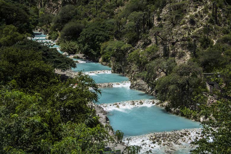 Excursion aux grottes de Tolantongo depuis Mexico - Civitatis.com