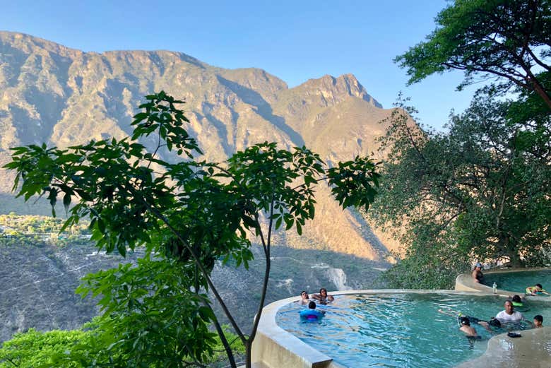 Excursion aux grottes de Tolantongo depuis Mexico - Civitatis.com