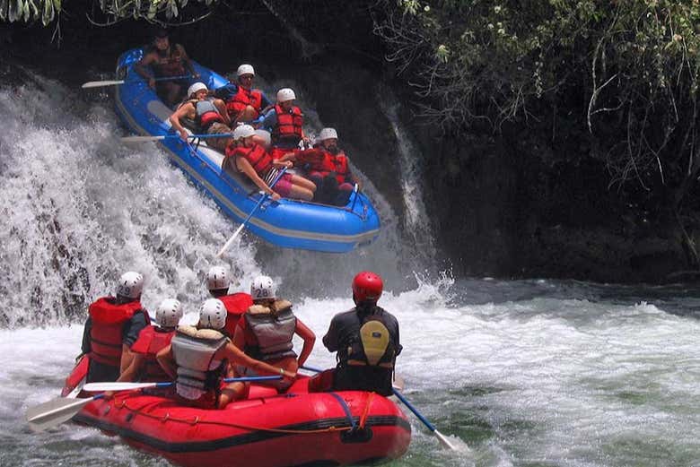 Excursión de 2 días a Yaxchilán y Bonampak + Rafting, Palenque