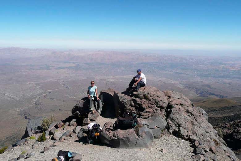 Excursion de 2 jours au volcan Chachani depuis Arequipa