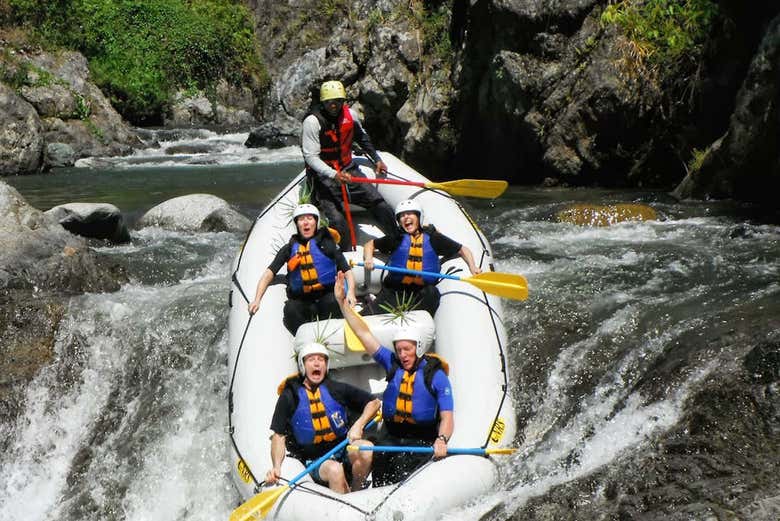 Rafting en el río Yaque del Norte desde Jarabacoa - Civitatis.com