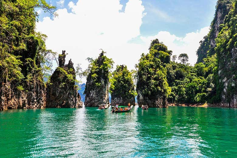 Excursión al lago Cheow Lan desde Krabi - Civitatis.com